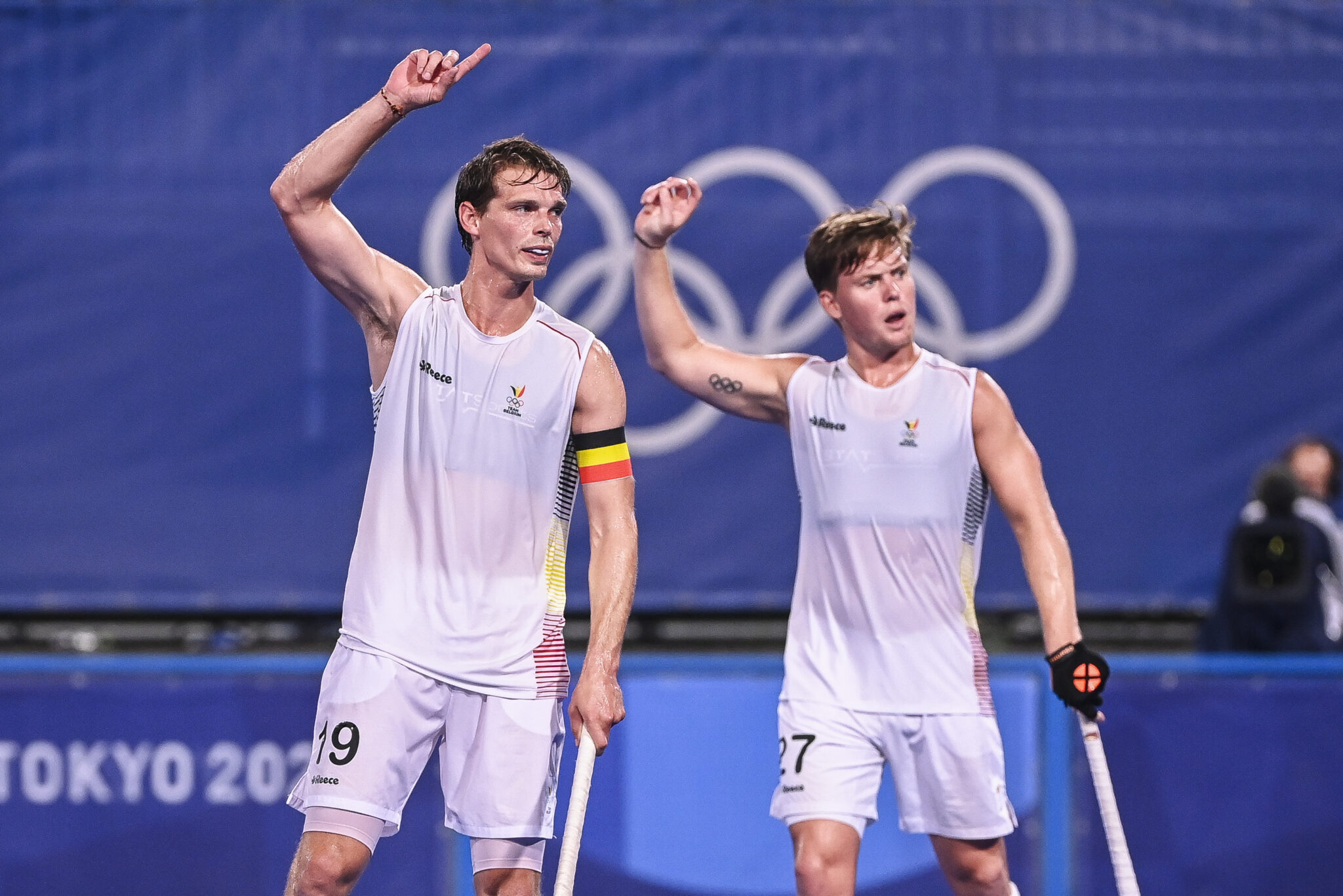 Felix Denayer range son stick — Hockeybelgium